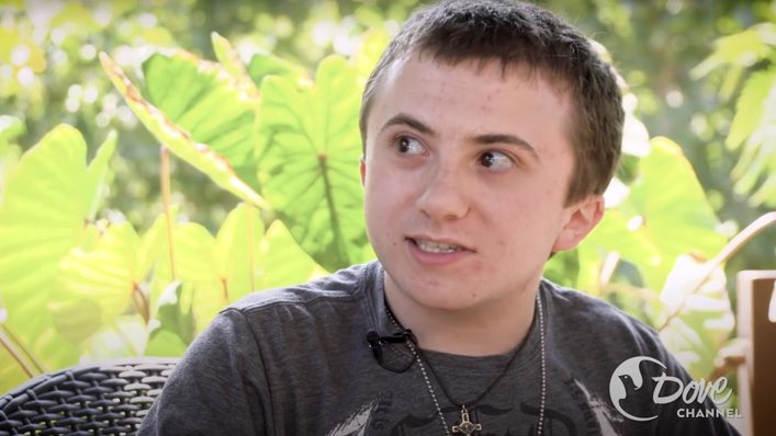 Atticus Shaffer Eyes The Stunning Transformation Of Atticus Shaffer