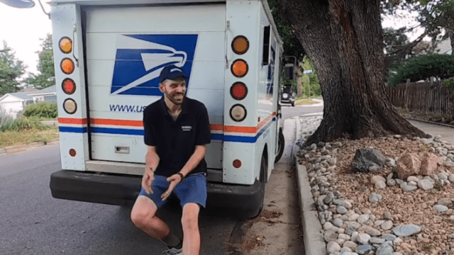 Postal Worker Saves 6-Year-Old After Mom Overdoses